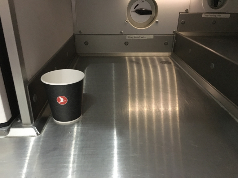 Business Class Review : ターキッシュエアラインズ(TK) TK199 羽田(HND) – イスタンブール(IST ...