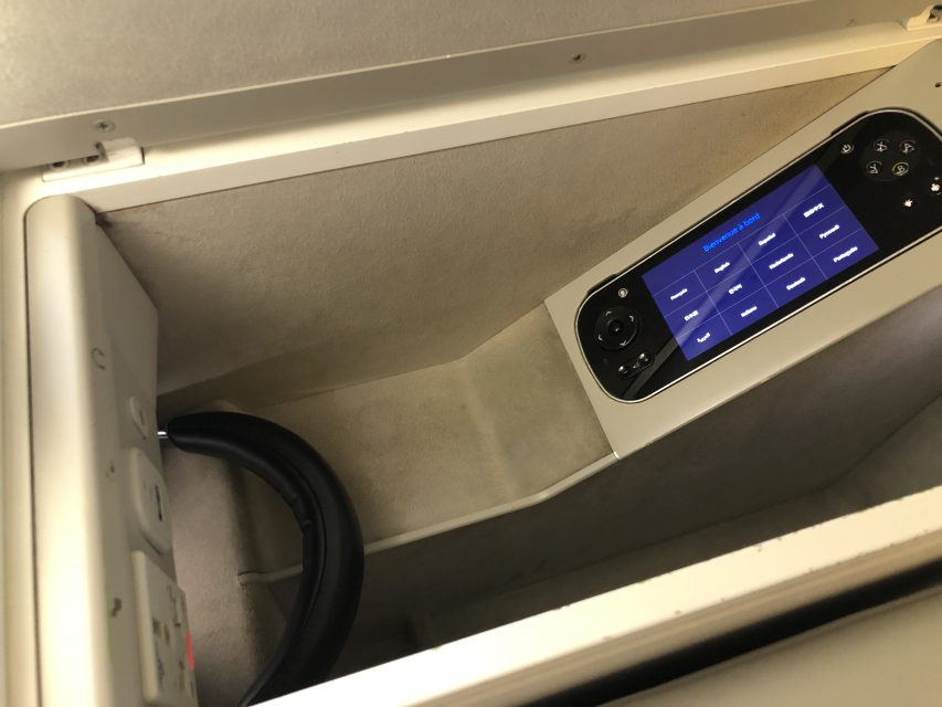 First Class Review : エールフランス航空(AF) AF990 パリ(CDG) – ヨハネスブルク(JNB) ラ ...