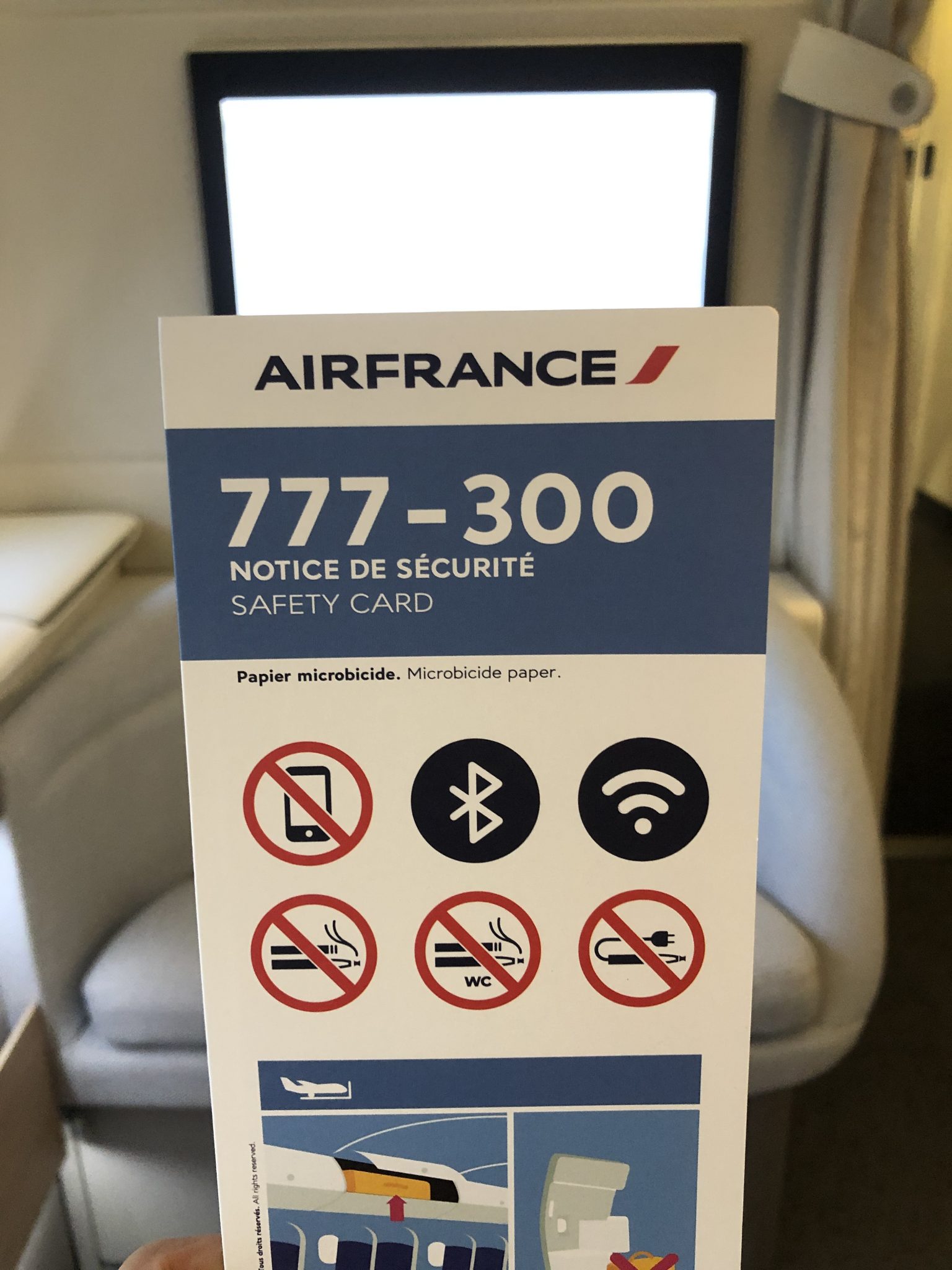 First Class Review : エールフランス航空(AF) AF990 パリ(CDG) – ヨハネスブルク(JNB) ラ ...