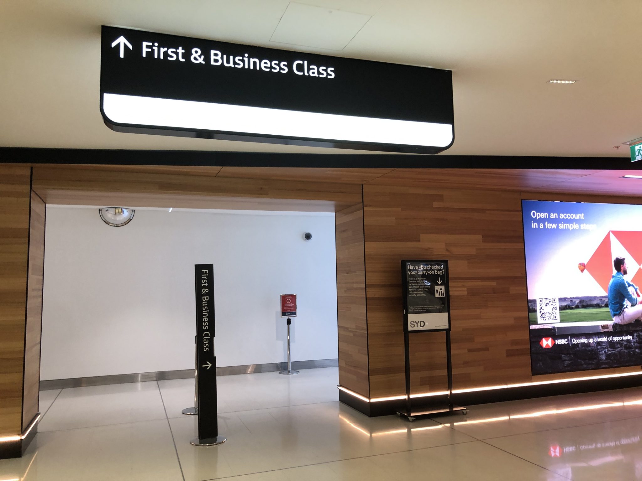 Business Class Review : 中国国際航空(CA) CA174 シドニー(SYD) – 北京首都(PEK) | Voyage ...